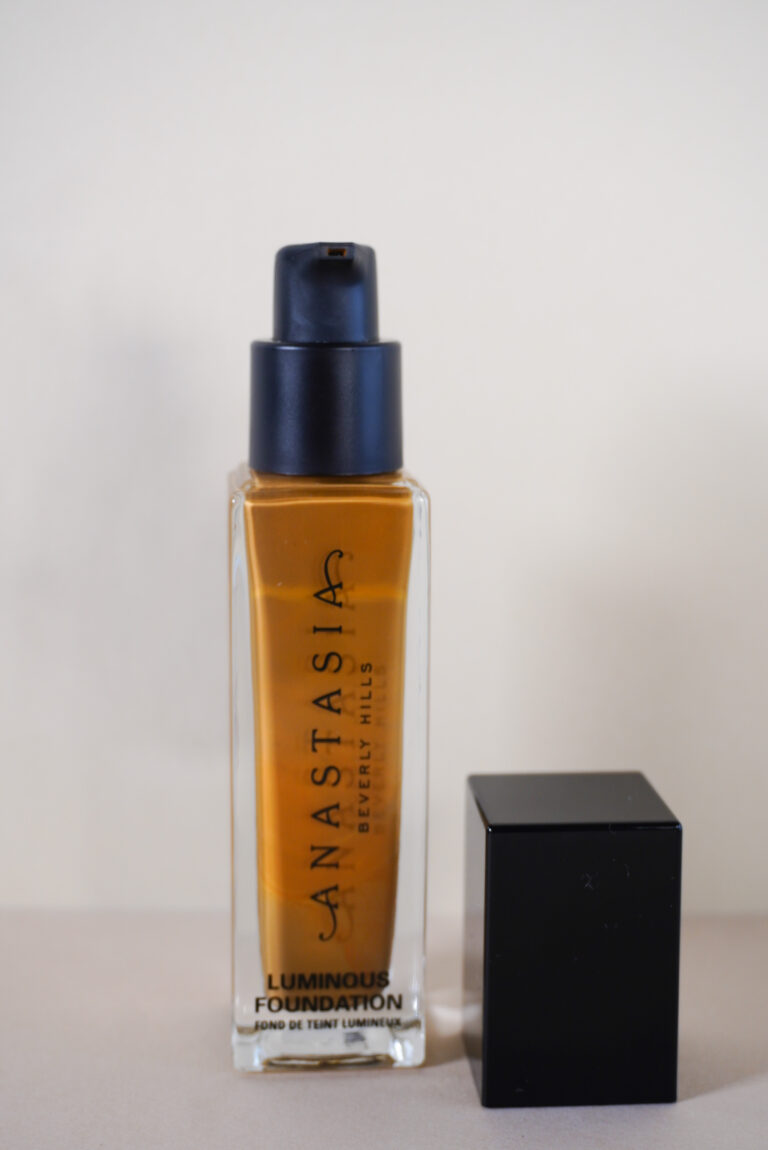 This Anastasia Beverly Hills Luminous Foundation Gives You Dewy Makeup ...